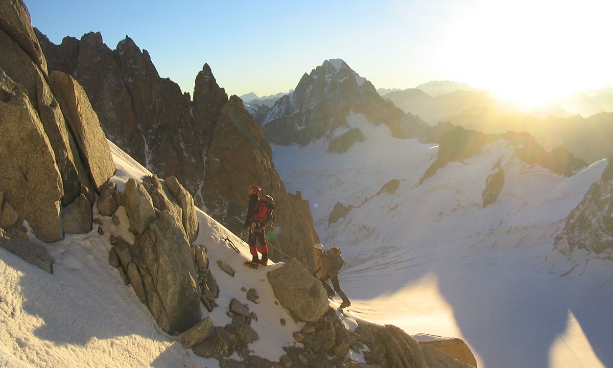Mont Maudit - Arête Kuffner ridge with Cyril Labbe | Nunocaetano.com